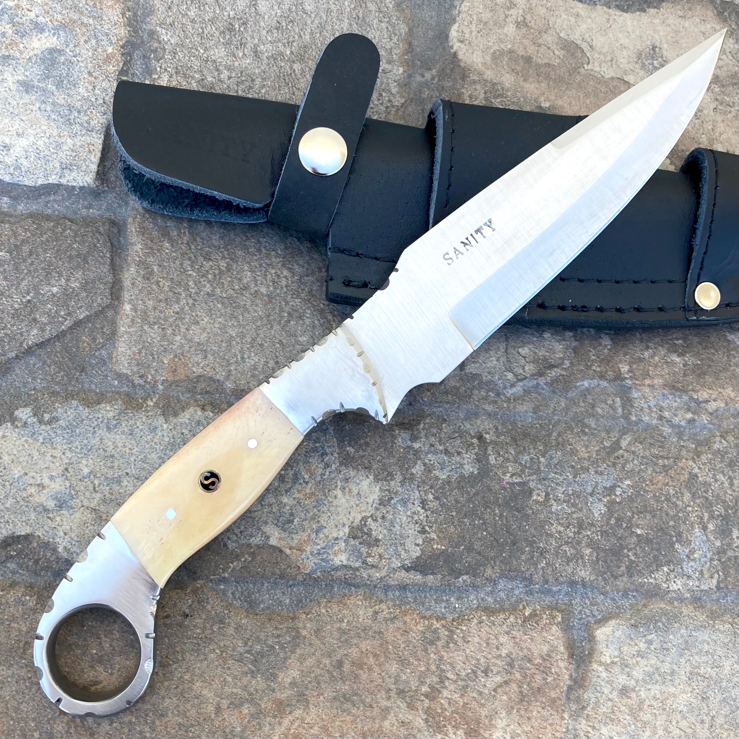 11" Al Capone - Bone - D2 Steel - Horizontal & Vertical Carry - ACD203