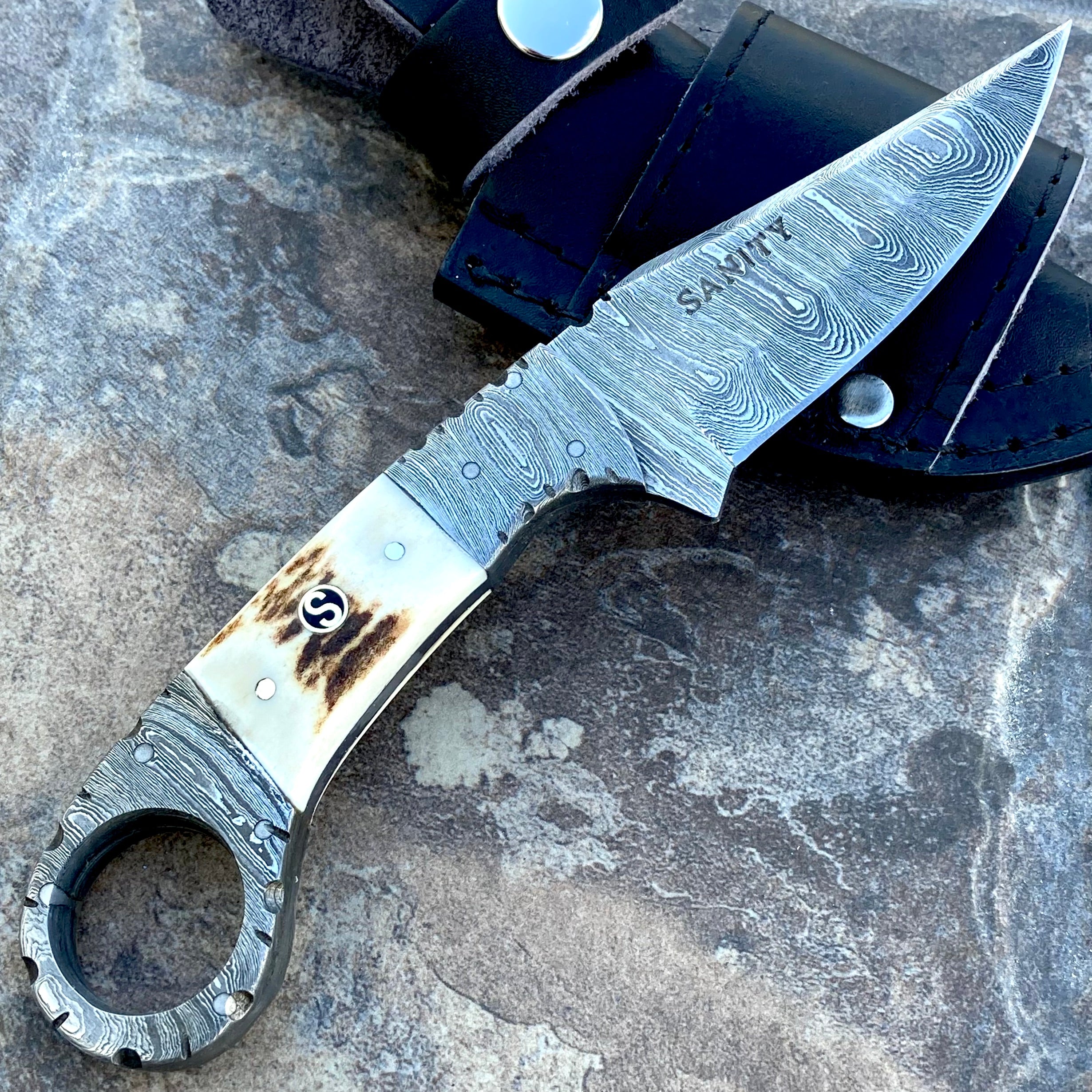 7.5” Al Capone - Stag Antler - Damascus - Horizontal & Vertical Carry