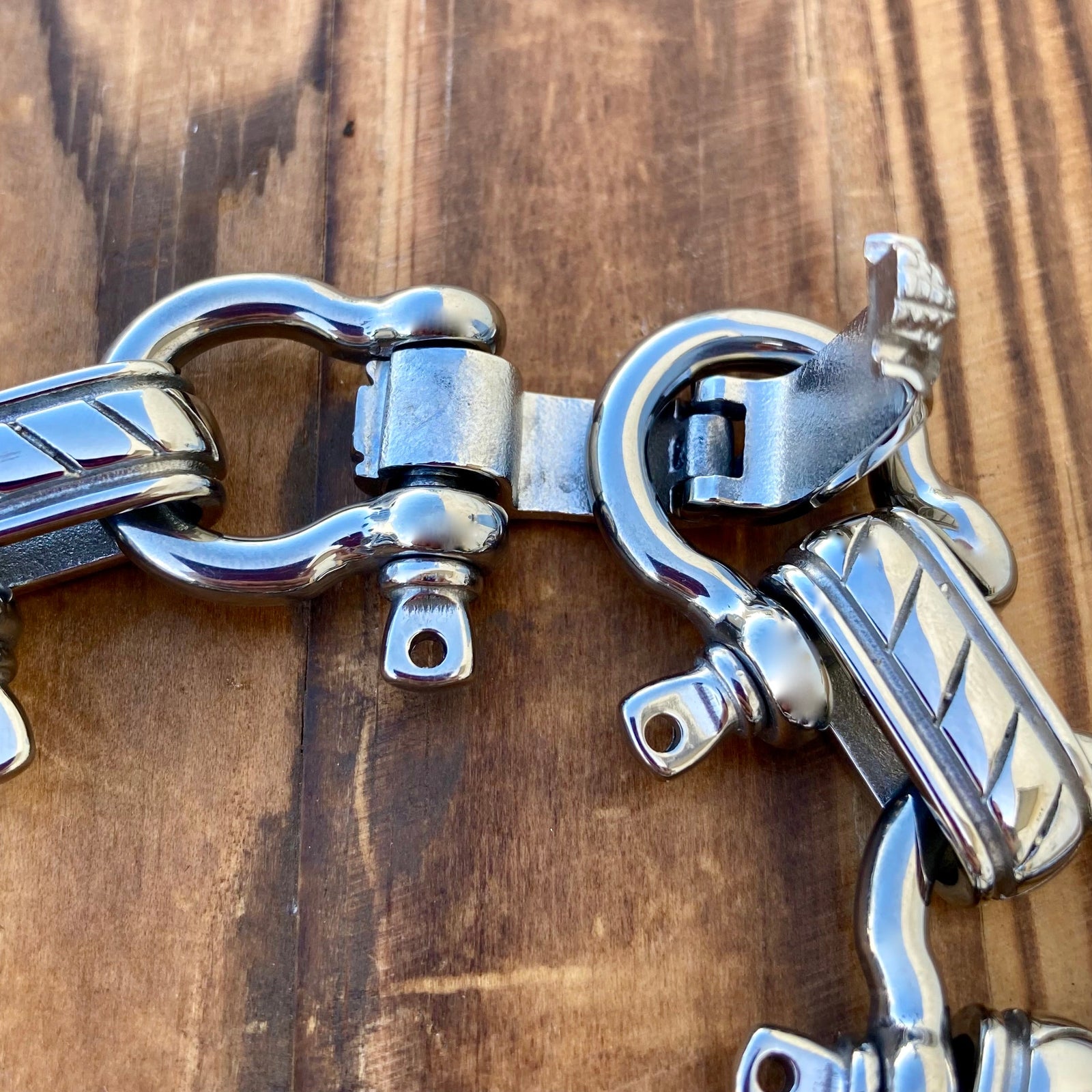 The Shackle Necklace - SN01