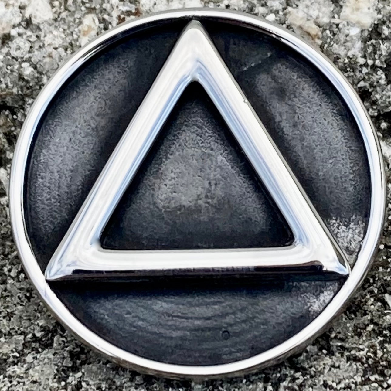 Vest Pin - AA Recovery - PIN05