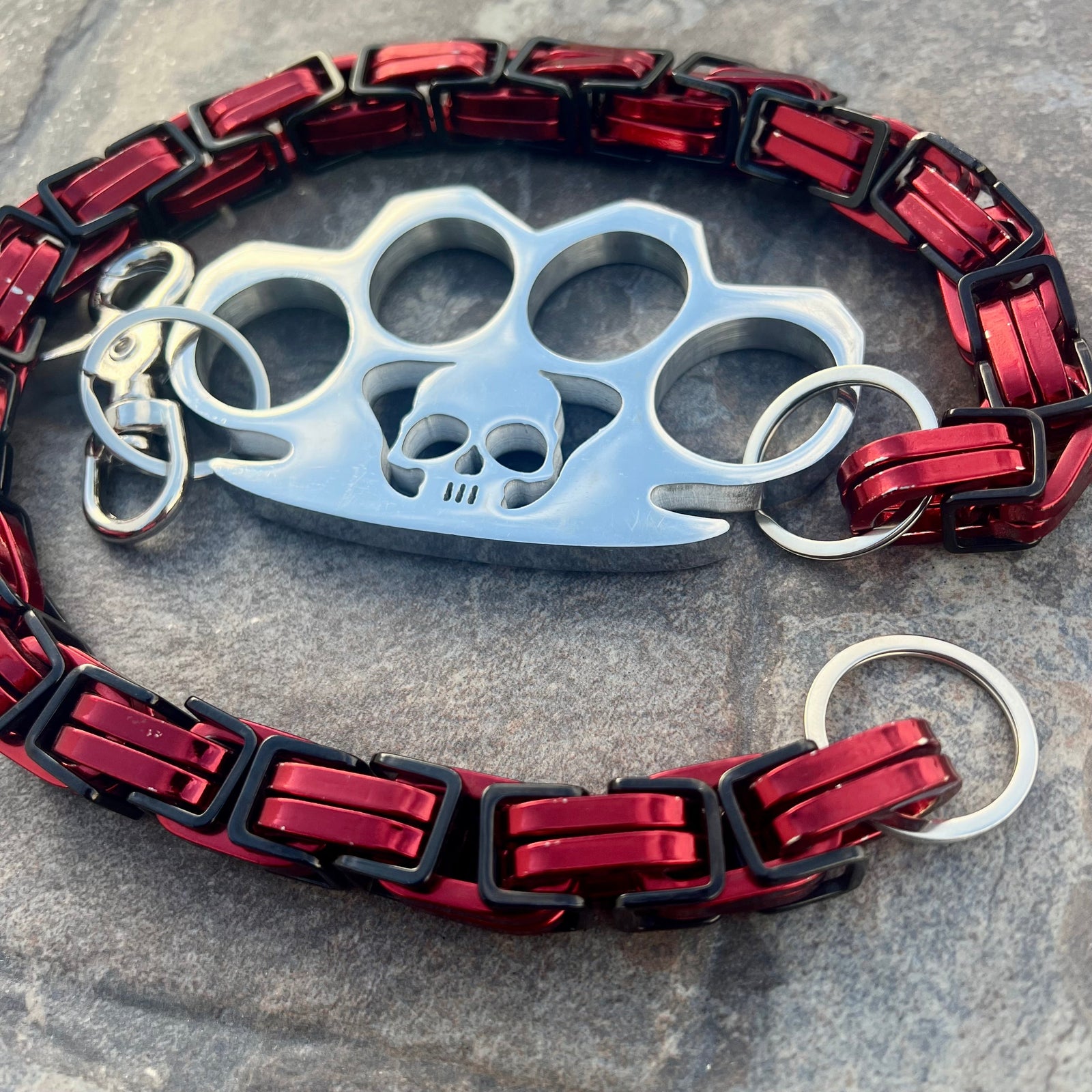Four Finger Ring Wallet Chain Polished - Black & Red Daytona CVO - WC1