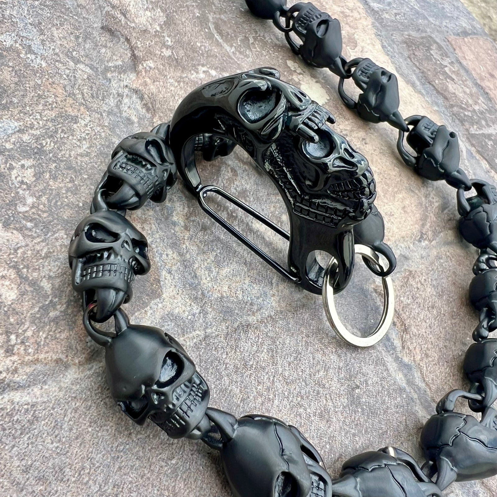 Hellride Classic Skull Wallet Chain Black 1.5" - W/ Black Scream Clasp